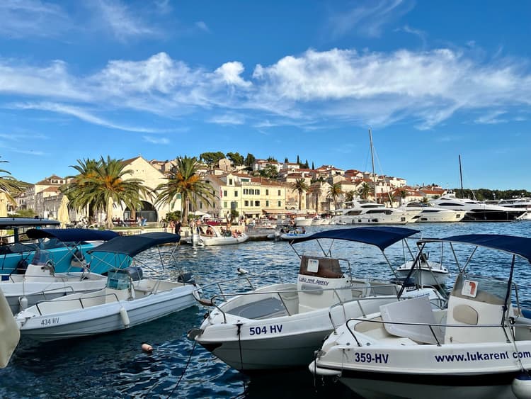 Cheap Car Rental at Zadar Airport from $6 - FREE Cancellation